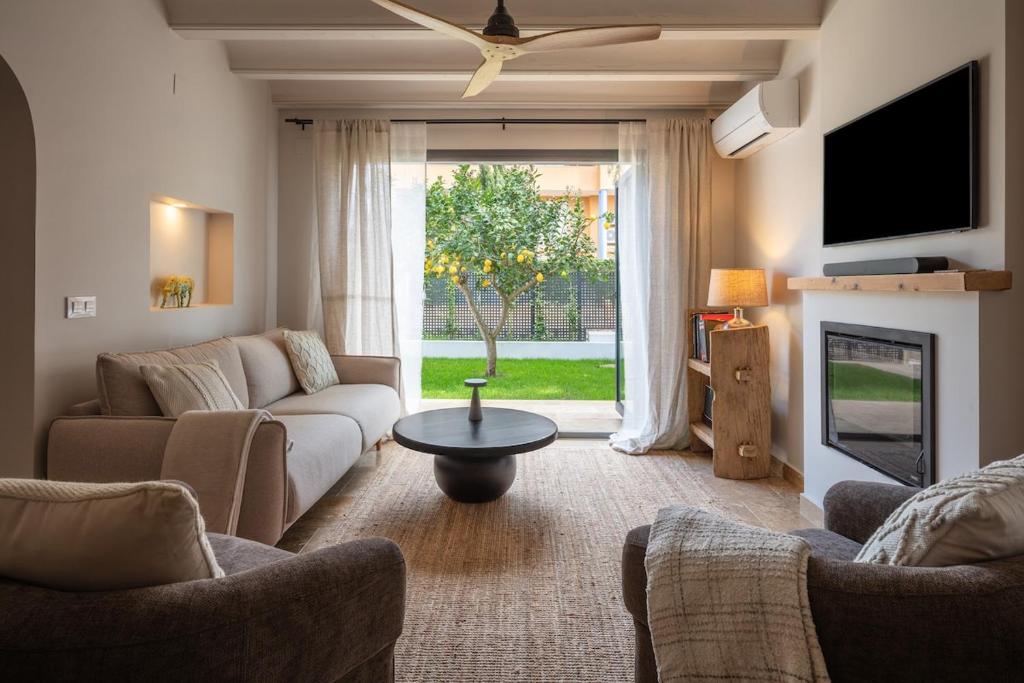 Casa Limon, mediterranean escape, El Tosalet (updated prices 2025)