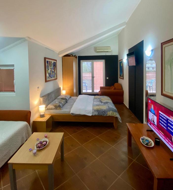 Markovic Aparthotel - Budva Becici Hotel, Bečići (aktualisierte Preise ...