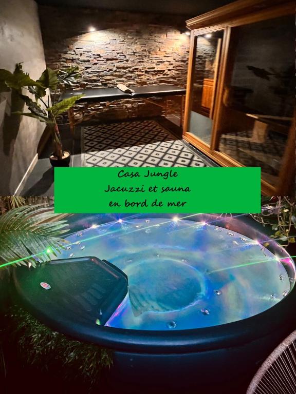 Casa-jungle Jacuzzi & Sauna Bord de mer, Sausset-les-Pins (updated prices 2025)