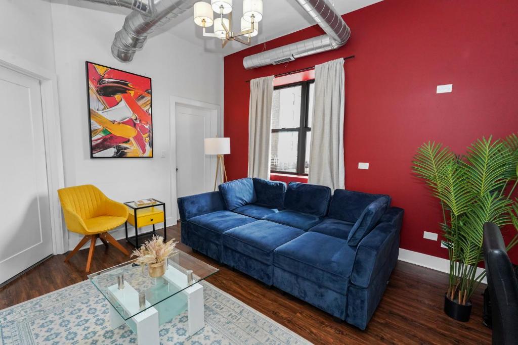 Bright Chicago 420-Friendly 3BR Retreat Smoke Friendly Unit Near ...