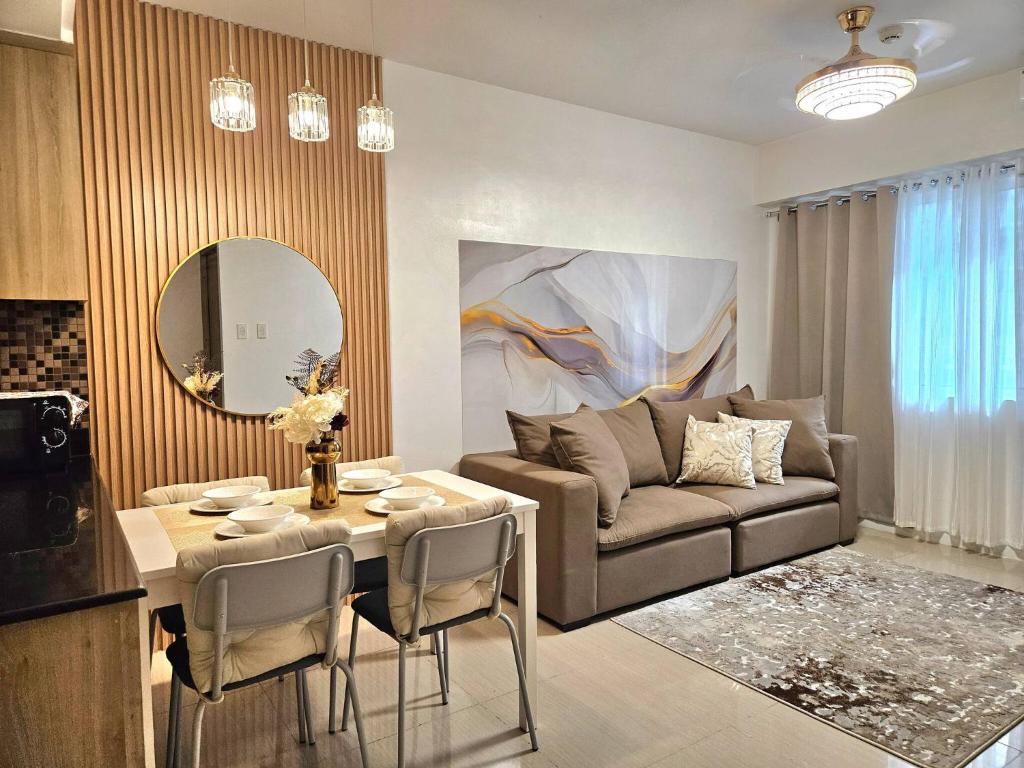Spacious 2BR family suite in Shore Residences MOA, Manila (updated ...