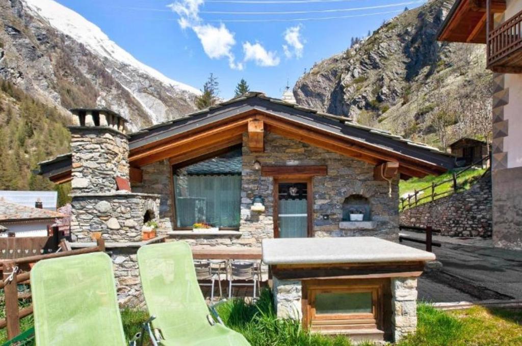 petit chalet la thuile, La Tuilis (atnaujintos 2025 m. kainos)