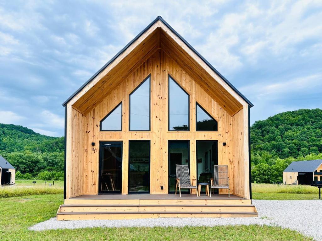 New! Trail Tamer | River Access | Mountain Views, Stanton (updated ...