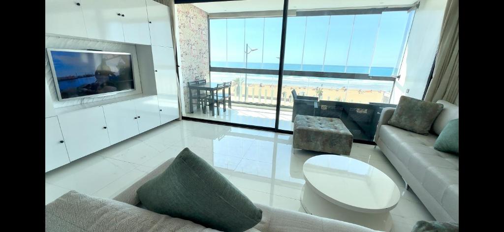 Appartement a La Perle de La plage de Mehdia Kenitra vue sur mer ...
