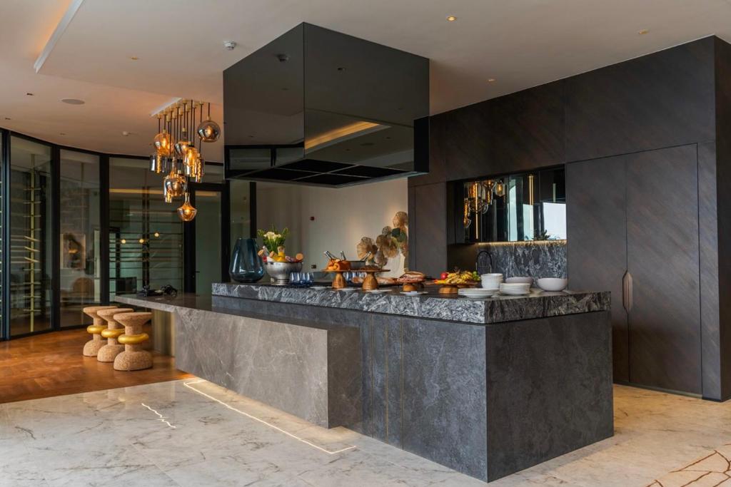 The Pinnacle Kigali, Kigali (updated prices 2025)