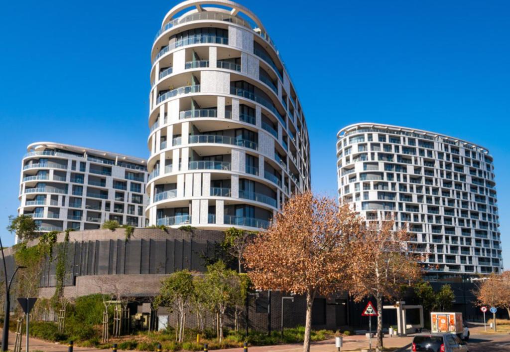 2411 Ellipse Waterfall, Midrand (updated prices 2026)