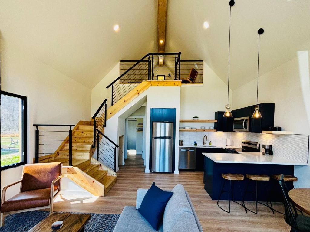 New! Perfect Perch | Beach Access | HotTub | Views, Stanton (precios actualizados 2025)