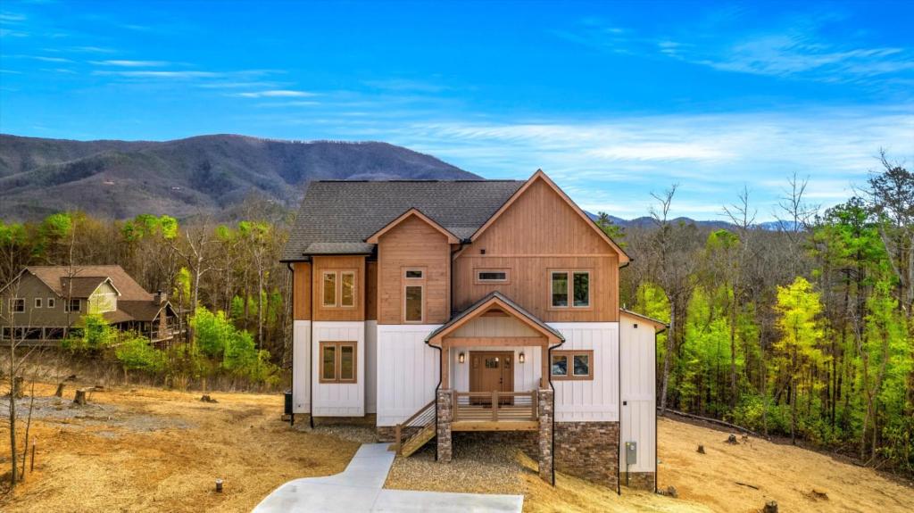 Chalet Bellemont View Heated Swim Spa Game Room, Sevierville (updated ...