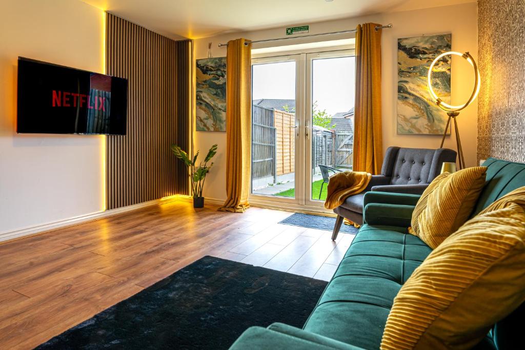 Terry Haven-2Bed,Coventry,Parking, Parkside (updated prices 2026)