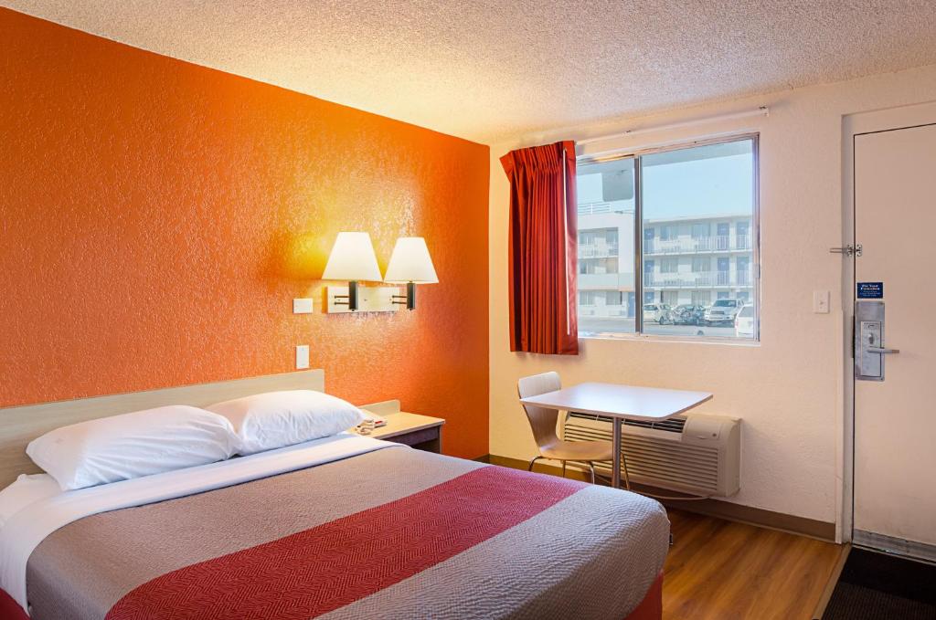 Motel 6- Denver, CO Downtown, Denver (updated prices 2025)