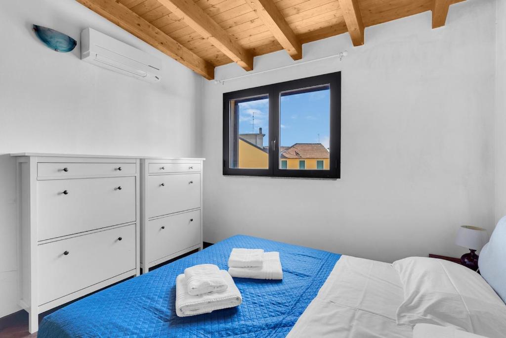 Metro M2 e AC - Open Space moderno a Milano, Milan (updated prices 2025)