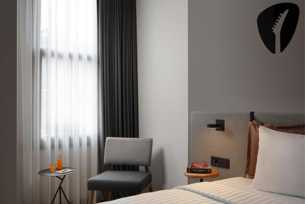 Moxy Istanbul Taksim, Istanbul (updated prices 2025)