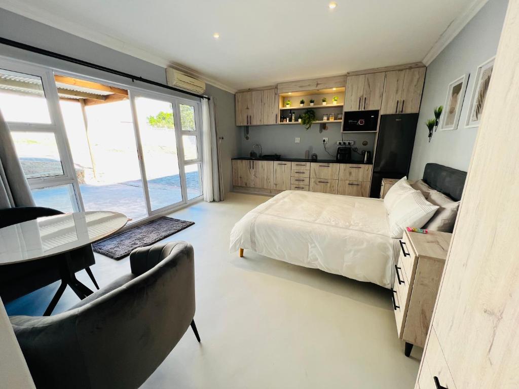 Rissie's Place, Gordonʼs Bay (updated prices 2025)