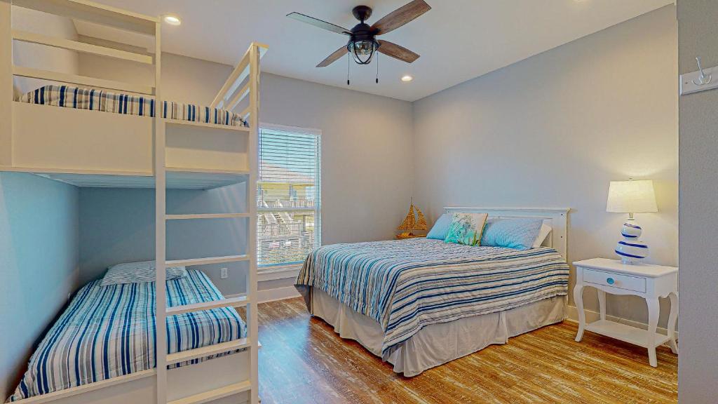 Adicora Beach House by Bolivar Escapes, Port Bolivar (precios ...