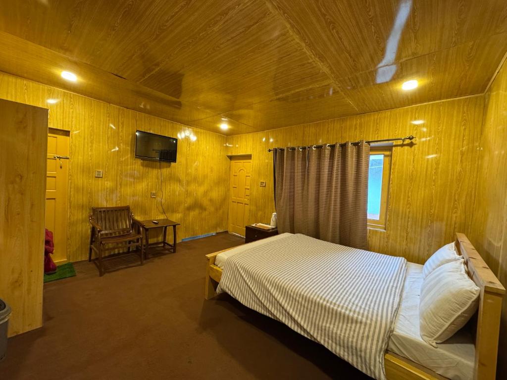 Badakshan Hotel, Dargai (updated prices 2025)