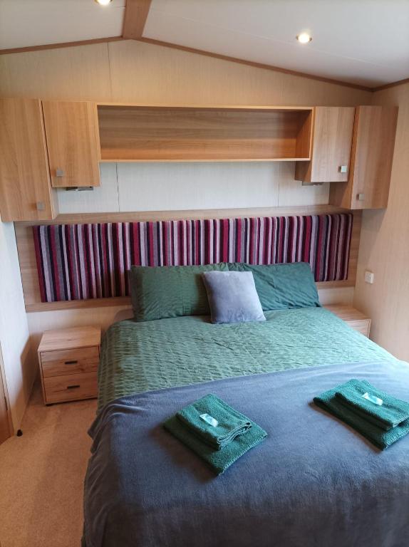 Cozy Caravan - Bright, Great Ormside (updated prices 2026)