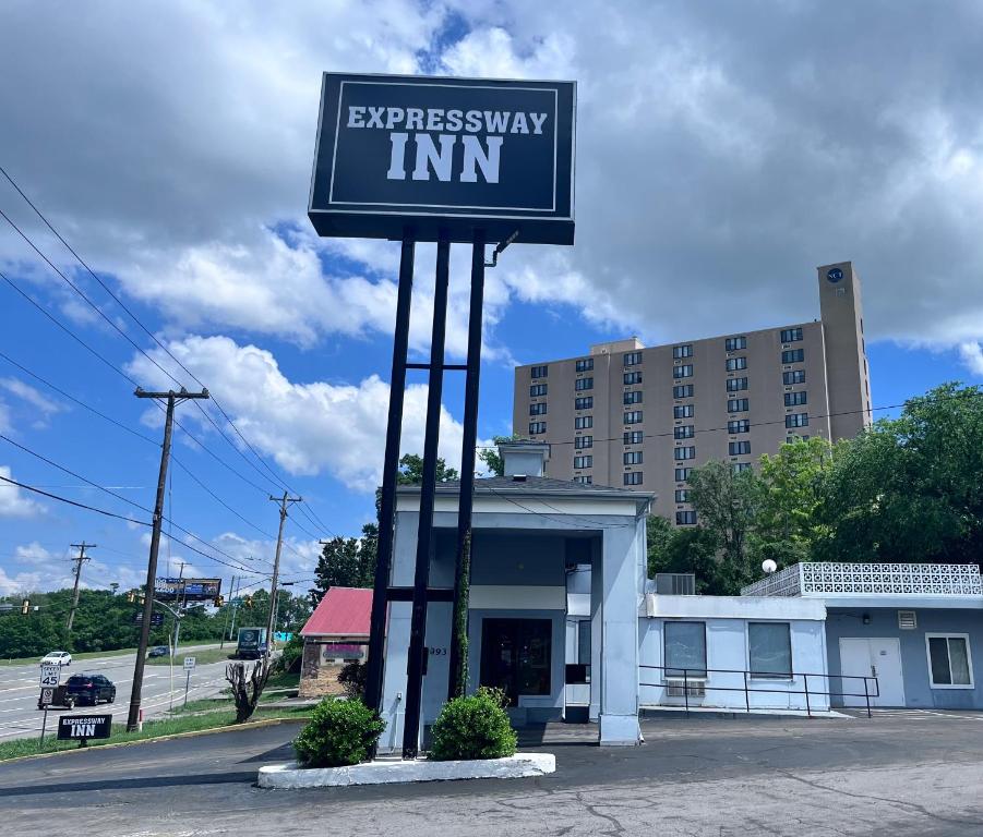 Expressway Inn Airport Downtown, Nashville (updated prices 2026)