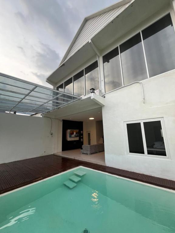 Java Seven Villas, Mantaak (precios actualizados 2025)