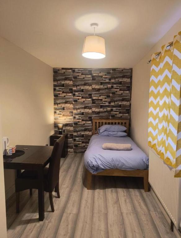 Bond Place, Nuneaton (updated prices 2025)