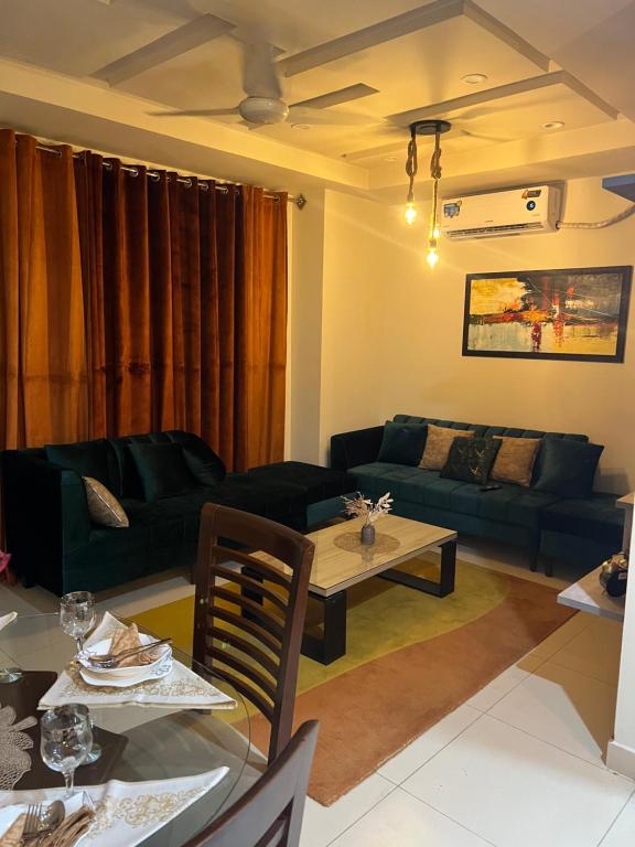 Nook, Islamabad (precios actualizados 2025)