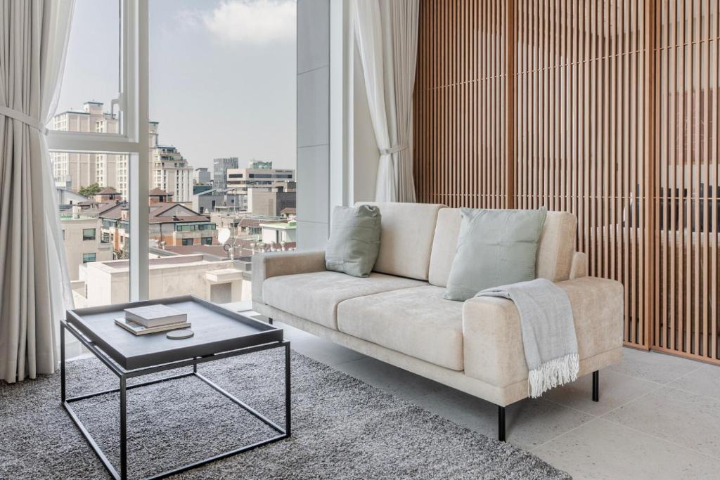 Blueground ID17 Nonhyeon City view AC SEL-17, Seoul (aktualisierte ...