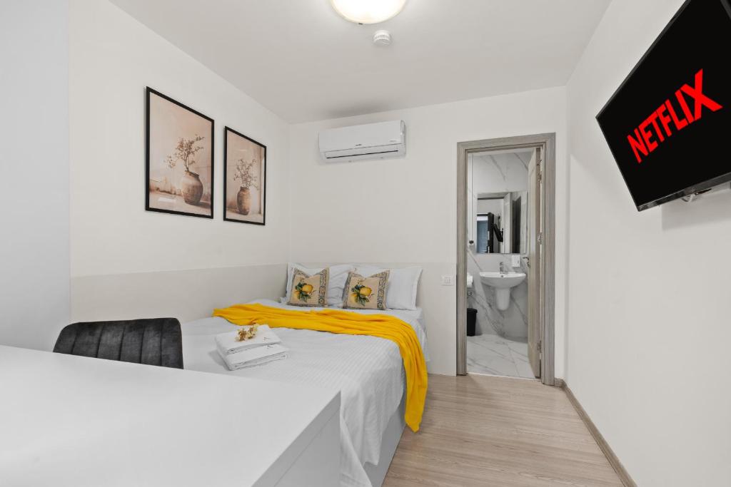 Continetal eStudio, Bucharest (updated prices 2026)