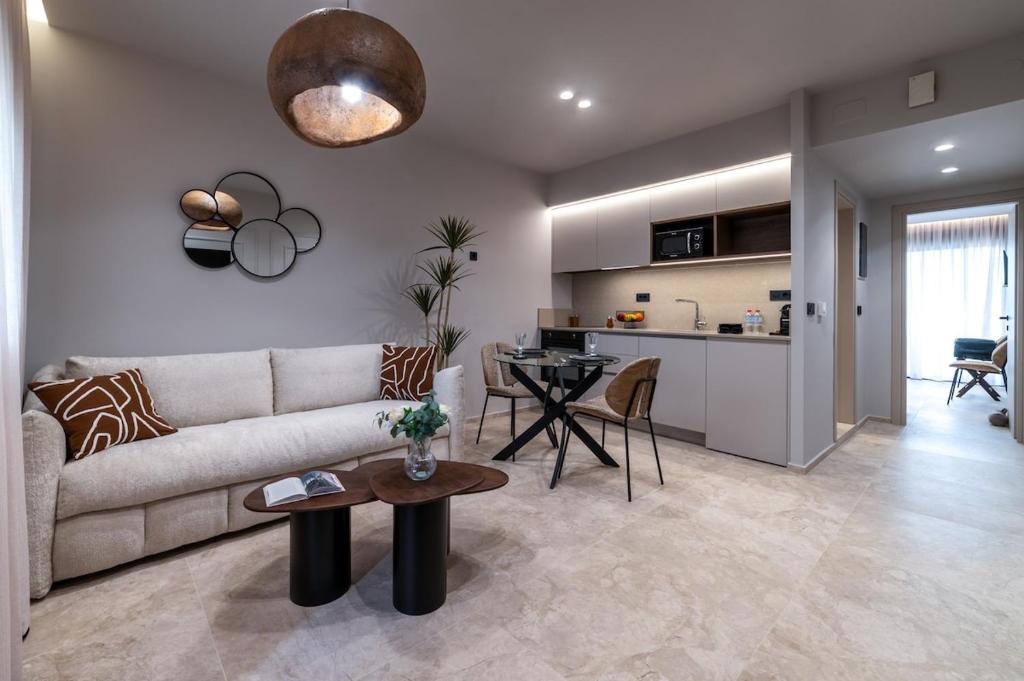 Ellan Luxury Living , By Idealstay Experience, Heraclión (precios ...