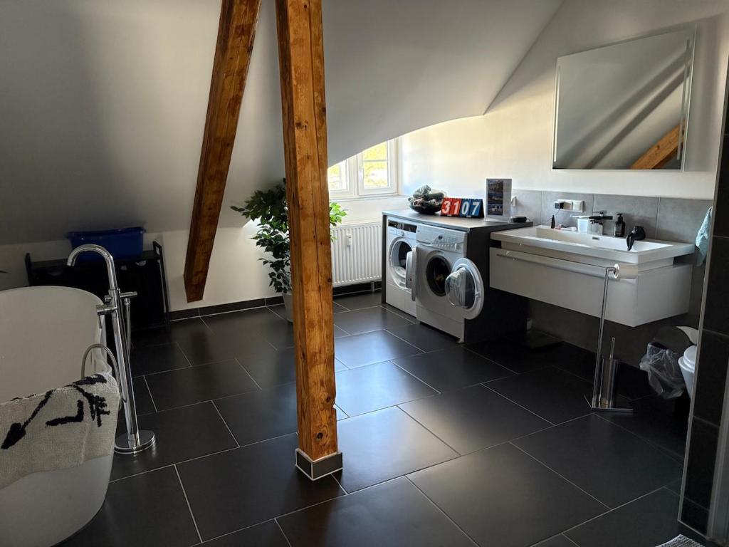 Wunderschöne Wohnung in Erftstadt-Liblar, Erftstadt (updated prices 2025)