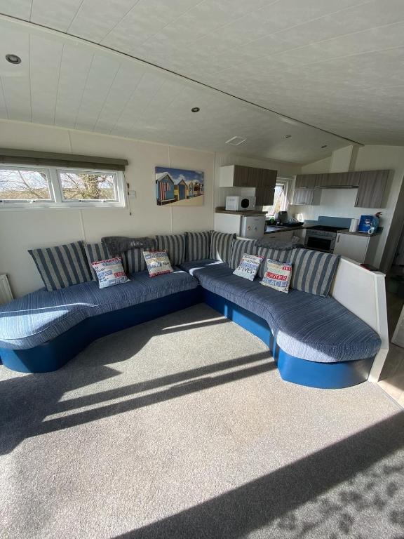 Beautiful 6 person themed static caravan, Hastings (updated prices 2025)