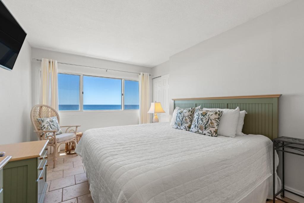 Pinnacle Port, Unit A-709, Panama City Beach (updated prices 2025)