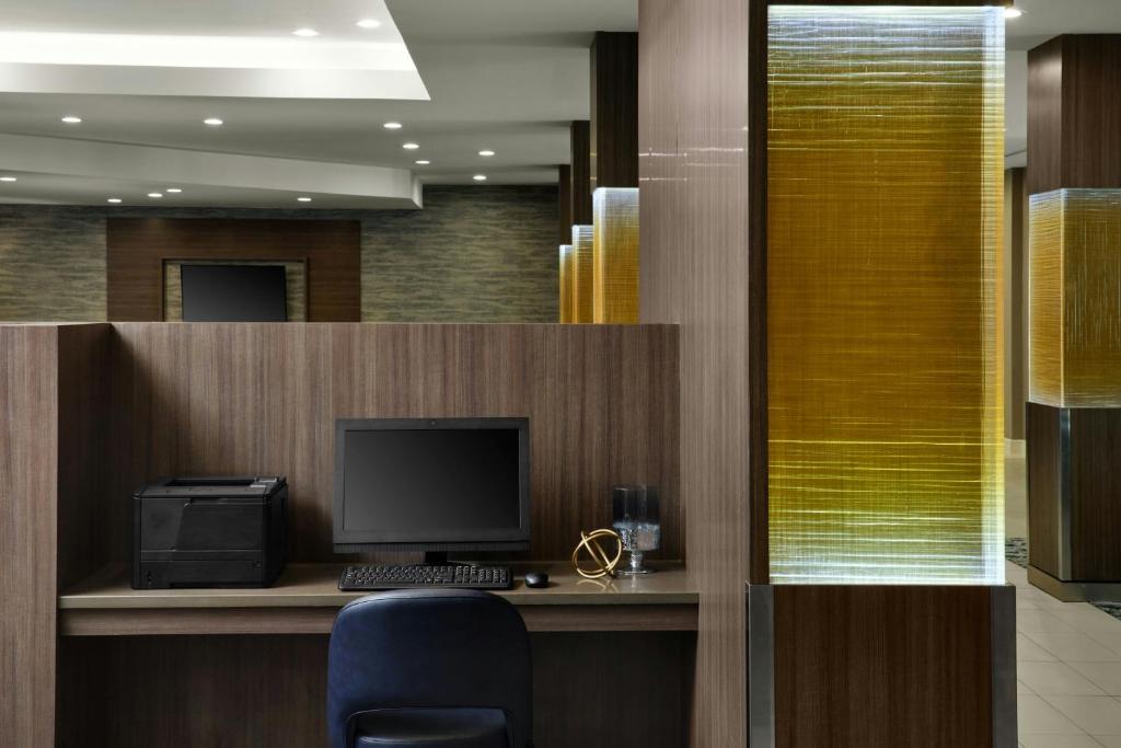 Courtyard by Marriott Dallas DFW Airport North/Grapevine, Grapevine ...