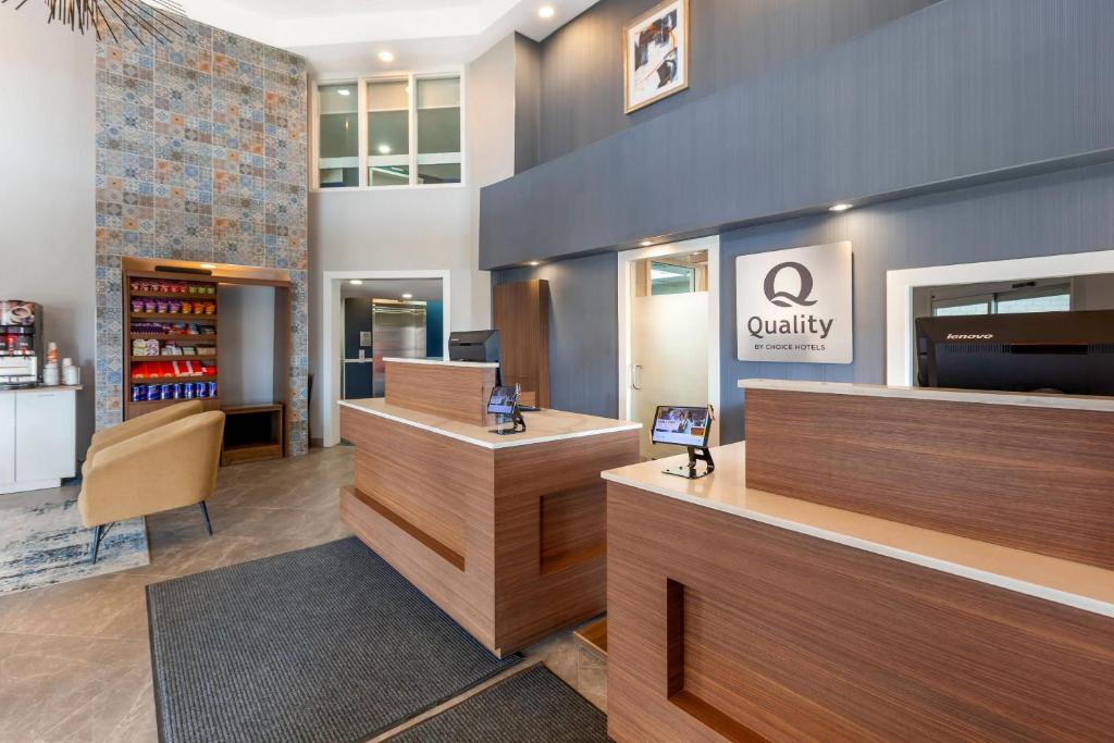 Quality Suites, Whitby (updated prices 2025)