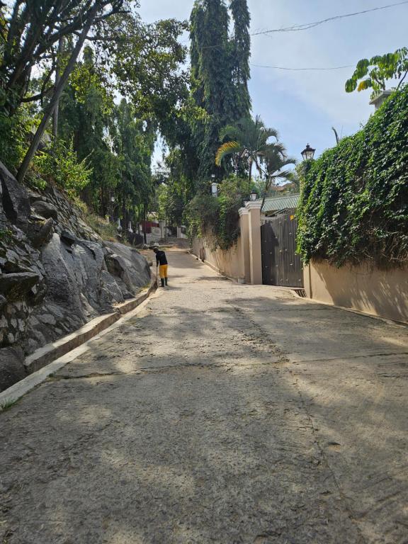 Cozy Home on Rocks, Mwanza (updated prices 2025)