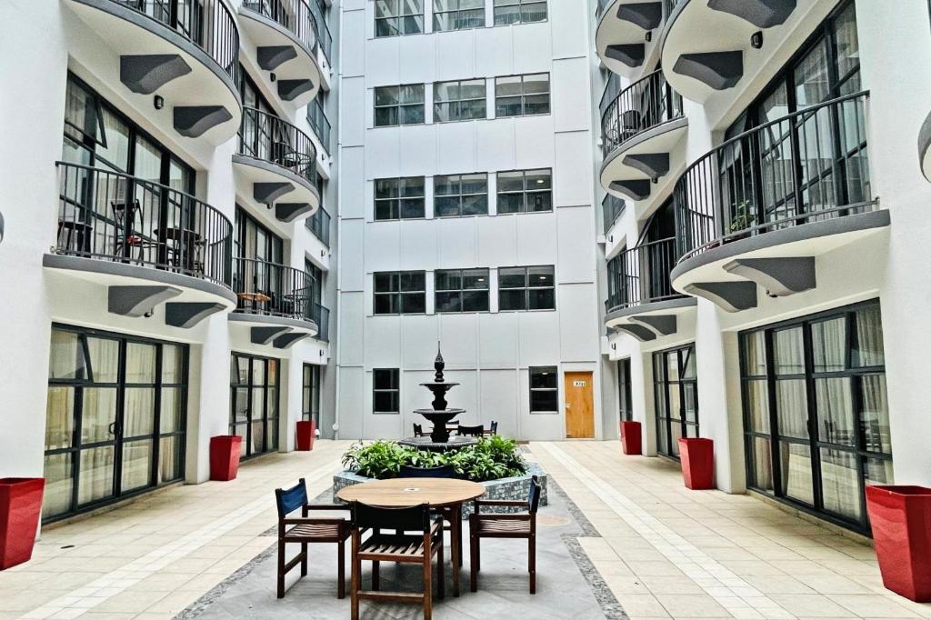 Quest Atrium Serviced Apartments, Wellington (updated prices 2025)