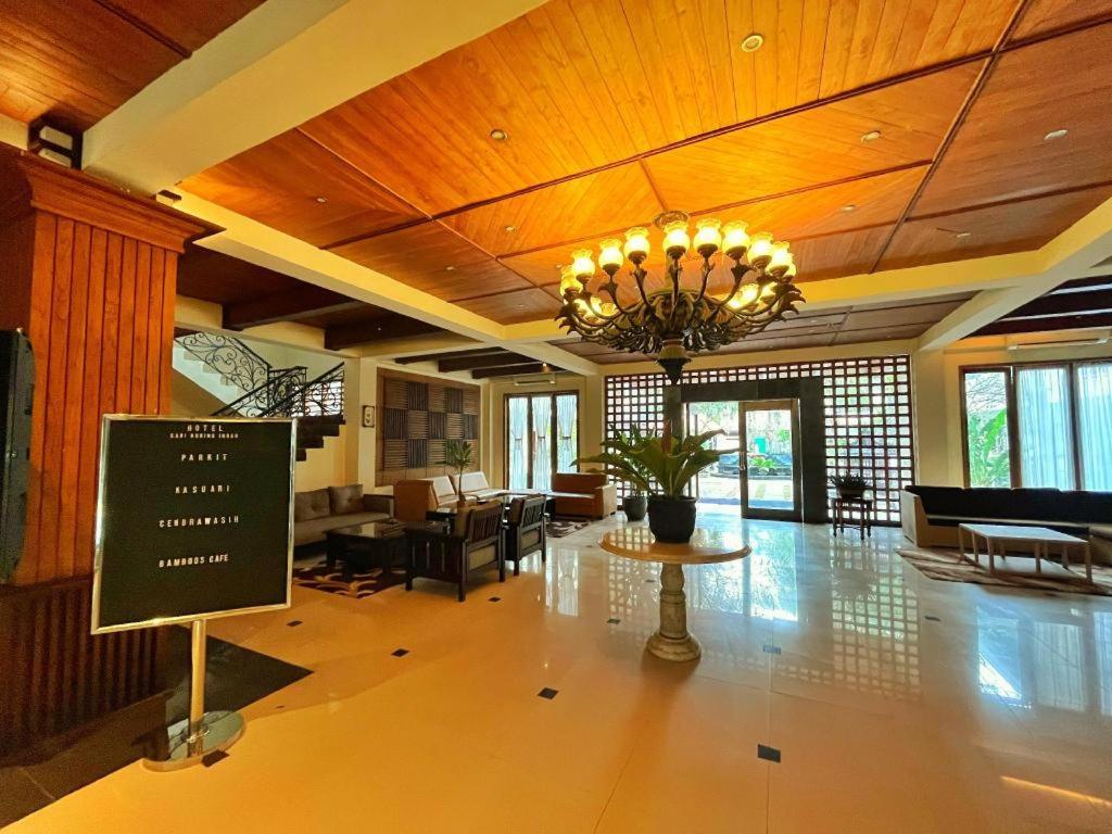 HOTEL SARI KURING INDAH, Serdang (updated prices 2025)