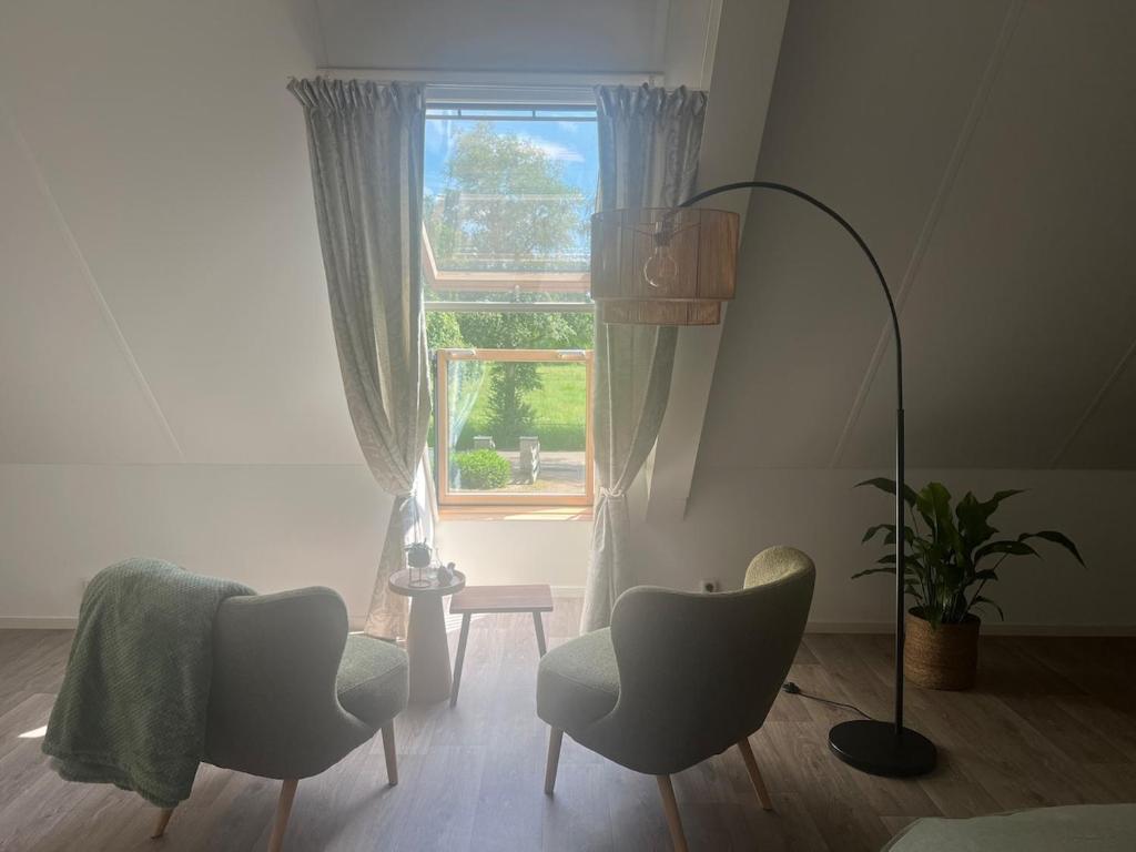 Studio lodge de Bosuil bij Bolmeer Lodges، Zevenhuizen (أسعار محدثة ...