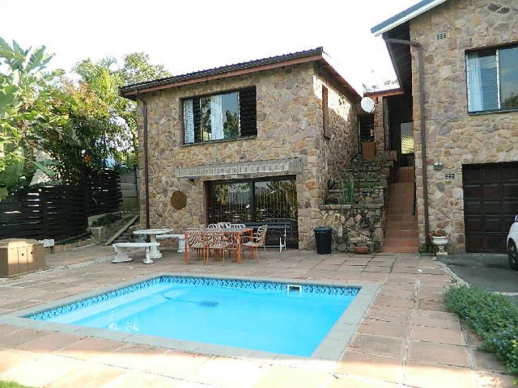 6 Garland Road, Ballito (updated prices 2026)