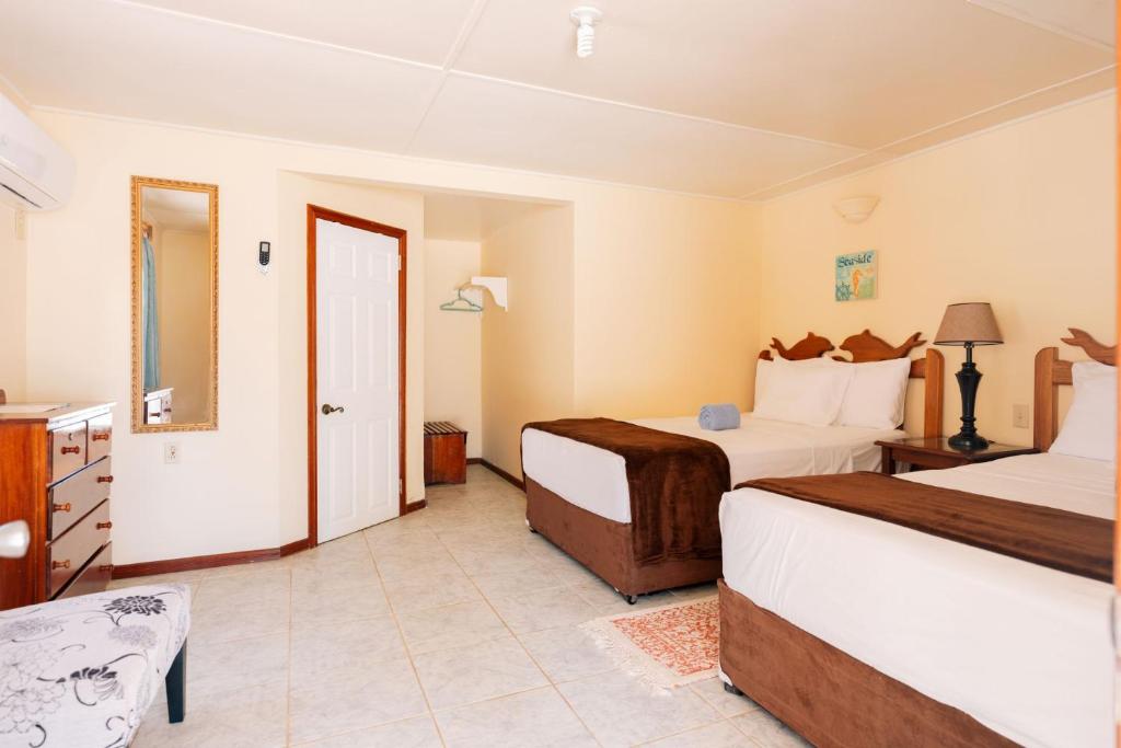 Blue Marlin Beach Resort, Dangriga (updated prices 2025)
