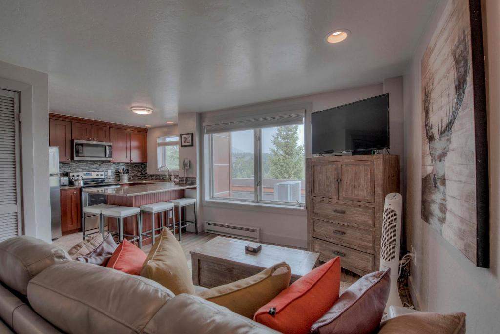 Experience Ski-In&Out Luxury in Heart of Breck, Breckenridge (updated ...