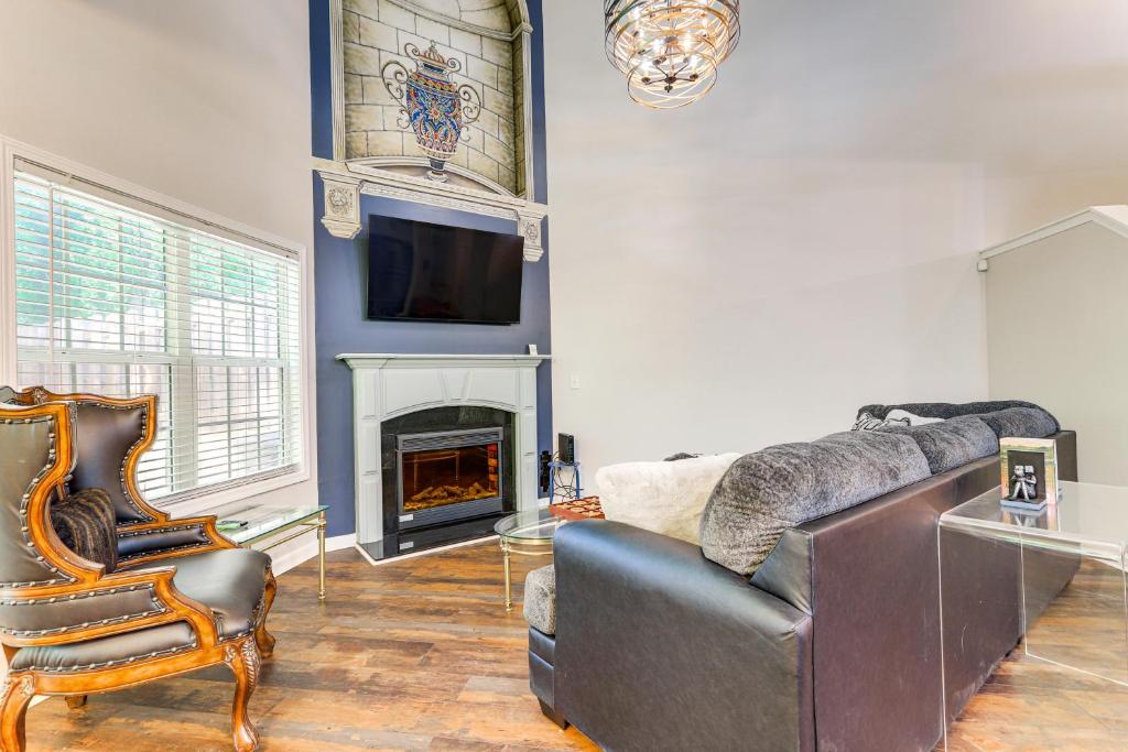 18 Mi to Atlanta Family Retreat with Patio, Rex (updated prices 2025)