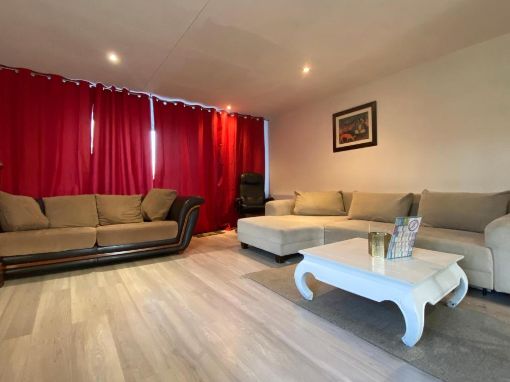 Le Raddon, Raddon-et-Chapendu (updated prices 2025)