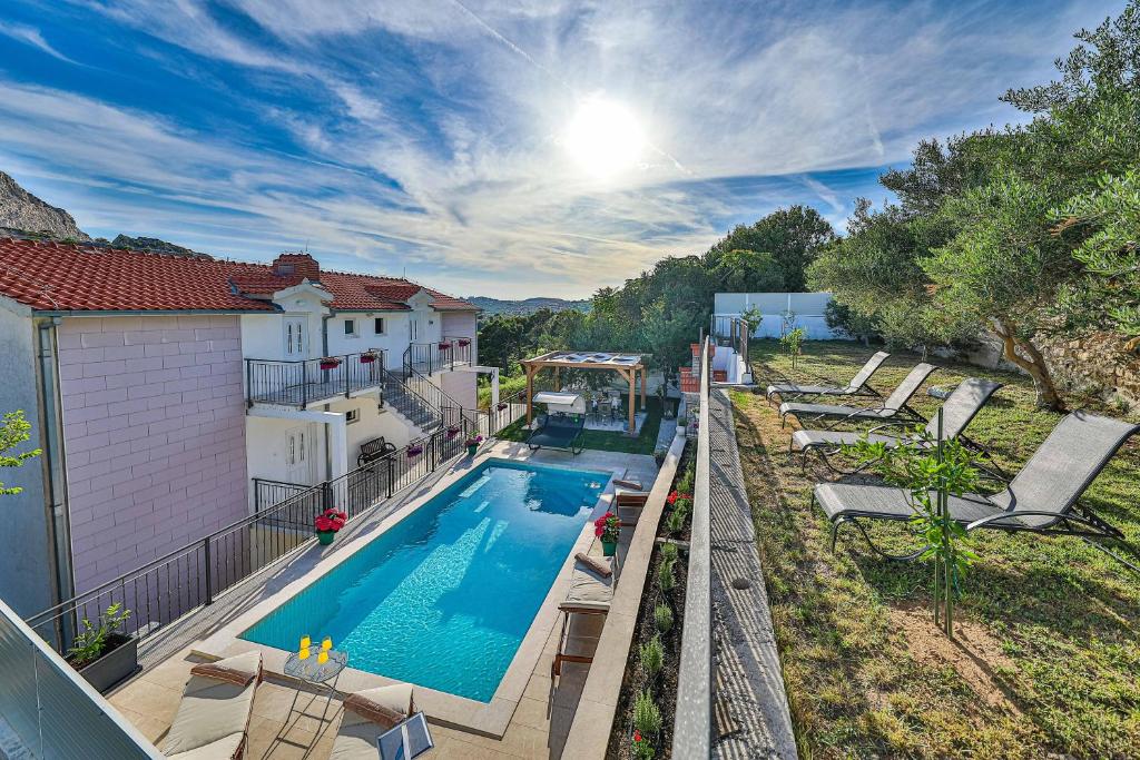 Swim SPA Heated Pool Complex, Žrnovnica (aktualisierte Preise für 2026)