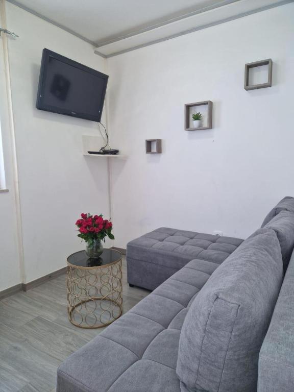 Studio Apartment Frane, Split (updated prices 2025)
