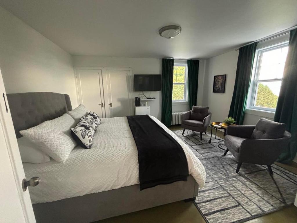 Hôtel Le Rustique, Saint-Irénée (tarifs actualisés, 2026)