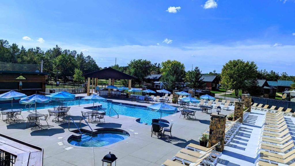 Edge-O-Dells Resort, Wisconsin Dells (updated prices 2025)
