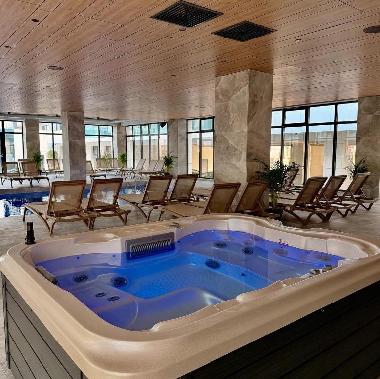 Japandi - Odyssey Pool & Spa Resort, Mamaia Nord (updated prices 2026)