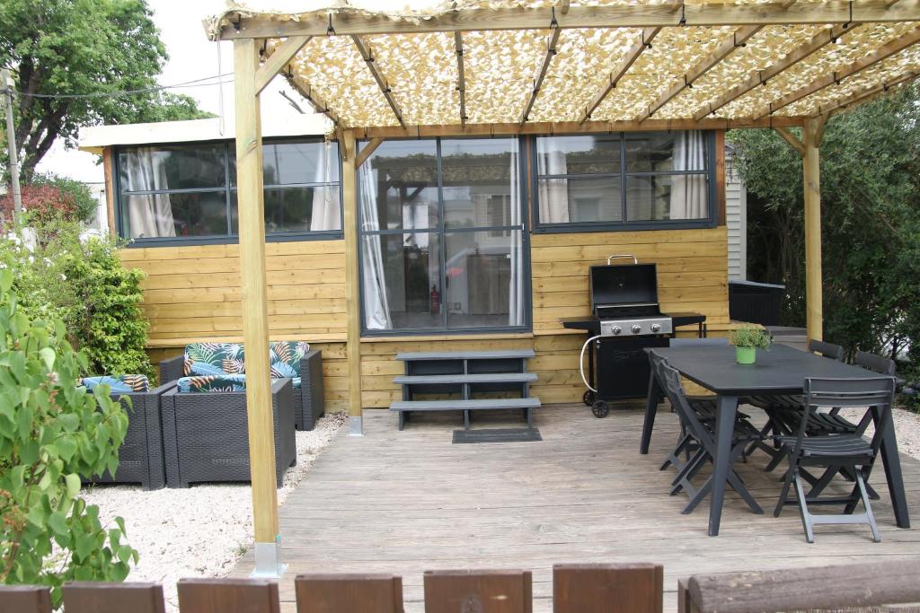 Le Mobil home de Domi, La Celle-sous-Gouzon (giá cập nhật 2025)