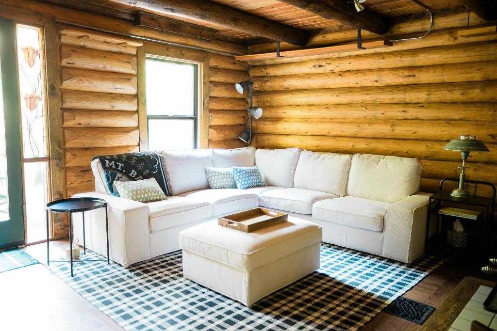 Snowline Cabin 87 - Starlink - Sauna - Sleeps 8 01, Glacier (updated ...