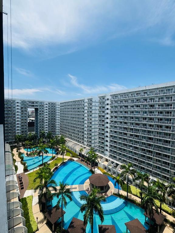 Shell Residences Near Moa and Naia Airport- Rhoi, Manila (updated ...