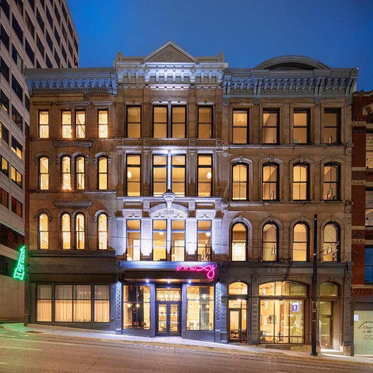 Moxy Cincinnati Downtown, Cincinnati (updated prices 2025)